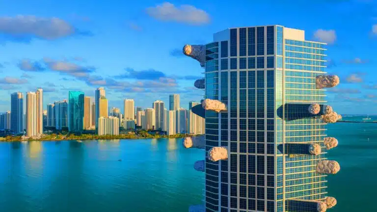 “Twice as tall as the Statue of Liberty”: This sculpted Miami ...